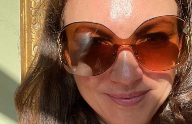 Emma Craythorne, La clinica della pelle: chi è? La sua storia ...